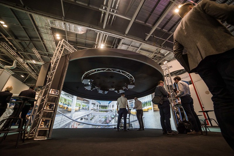Shared VR For Virtual, Hybric & Multi-Location Events | Igloo Vision